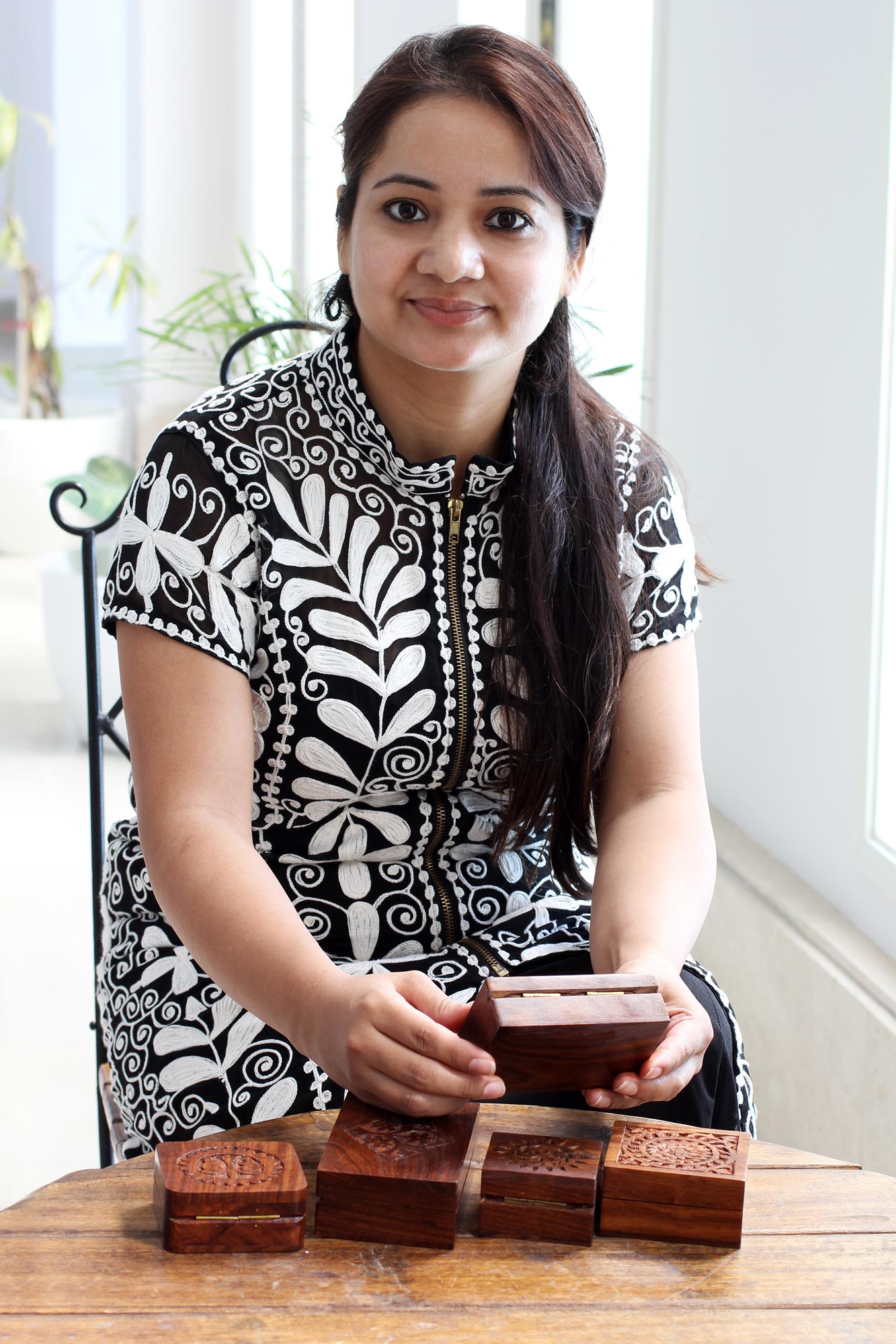 UNDISCOVERED Artisan Box | Fine Carved Mango Wood Apple Maze Game from ...