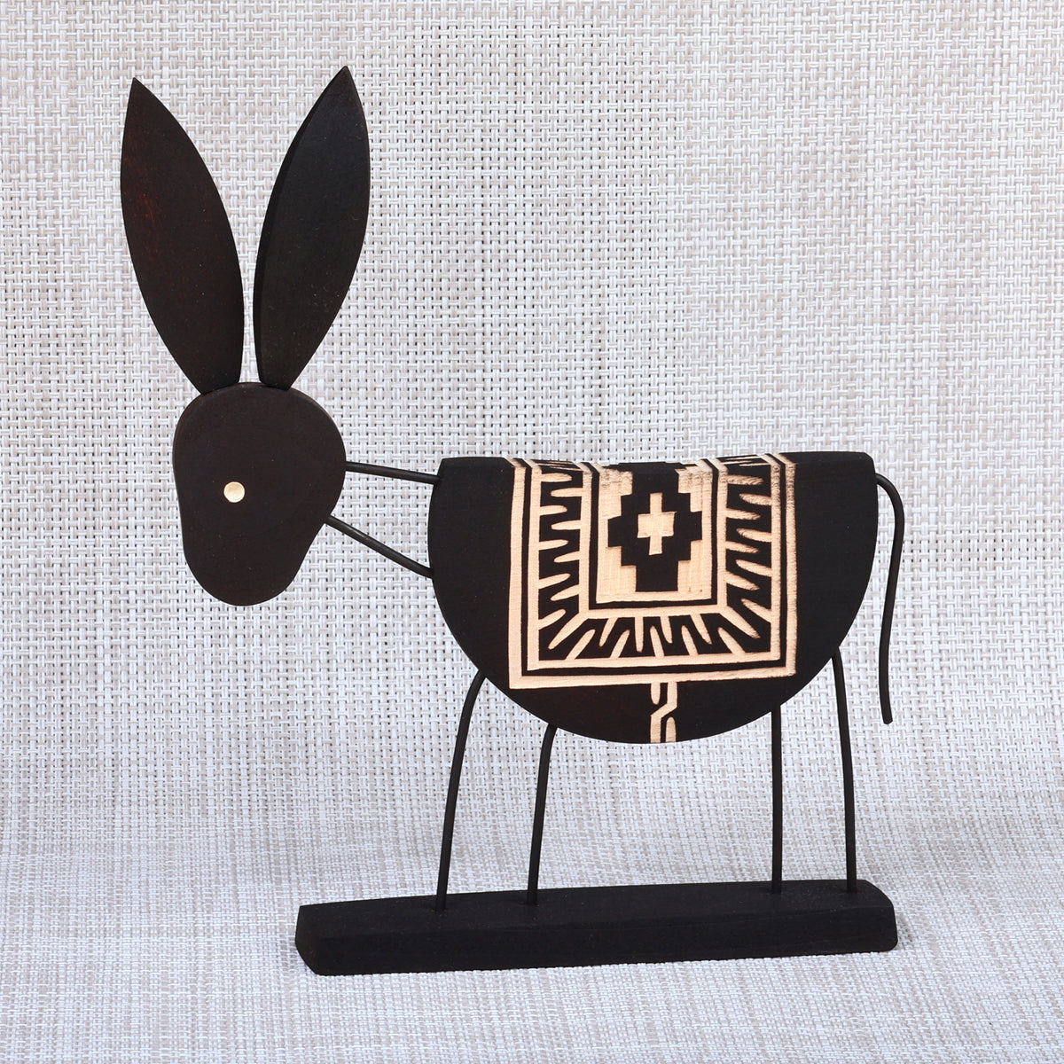 UNDISCOVERED Artisan Box | Hand-Carved Black and Brown Elm Tree Wood ...