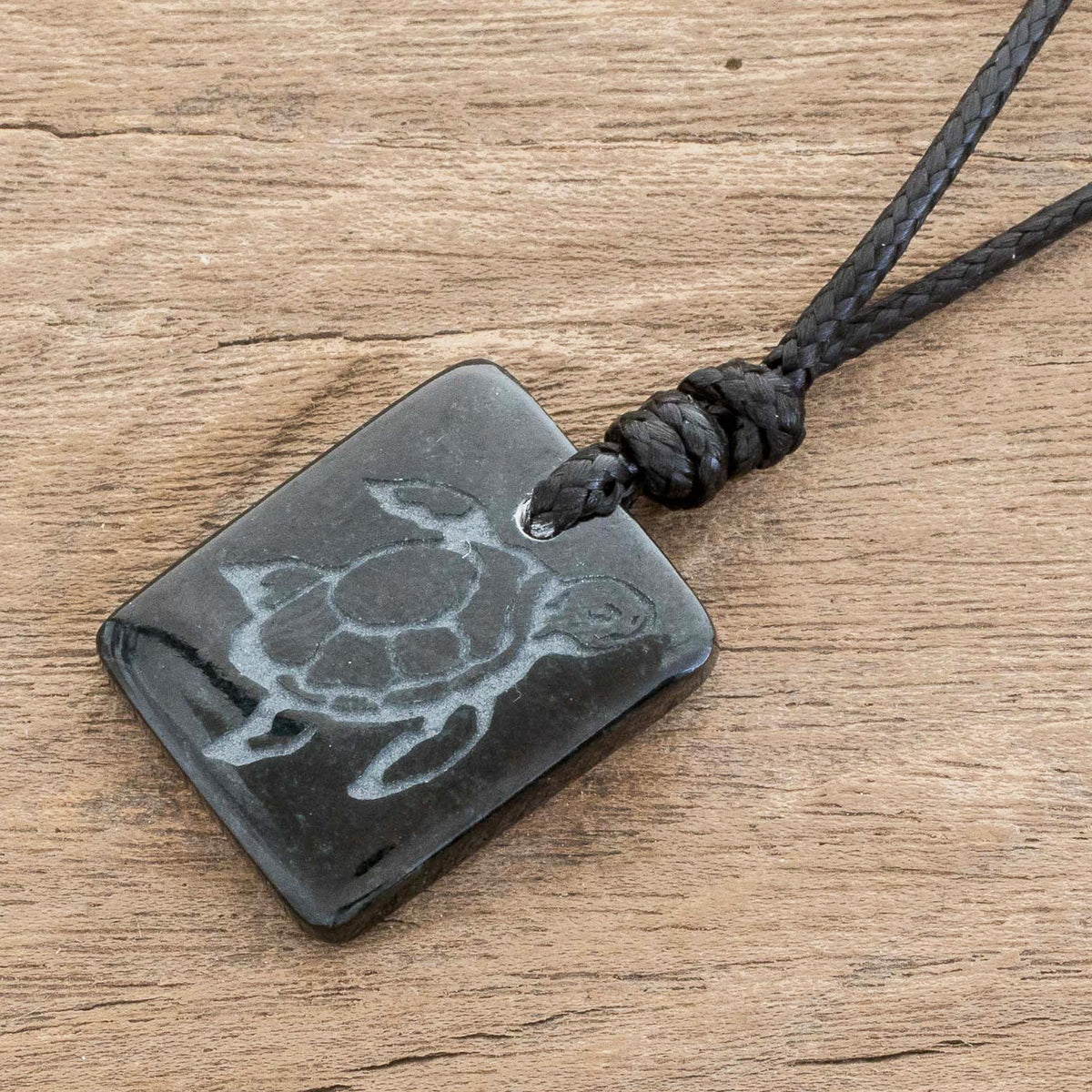 UNDISCOVERED Artisan Box | Jade Sea Turtle Pendant Necklace in Dark ...