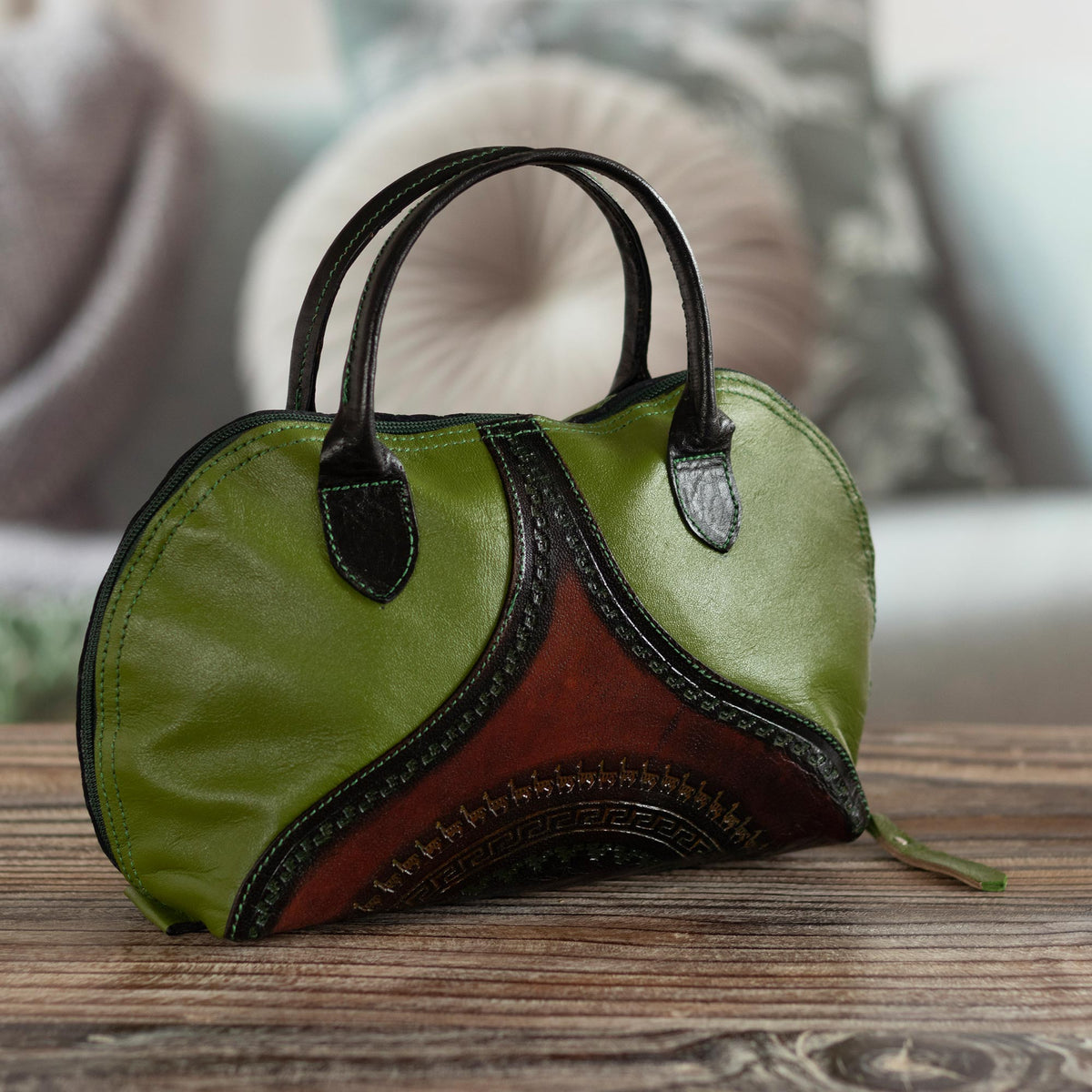 UNDISCOVERED Artisan Box | Green and Maroon Goat Leather Toiletry Bag ...